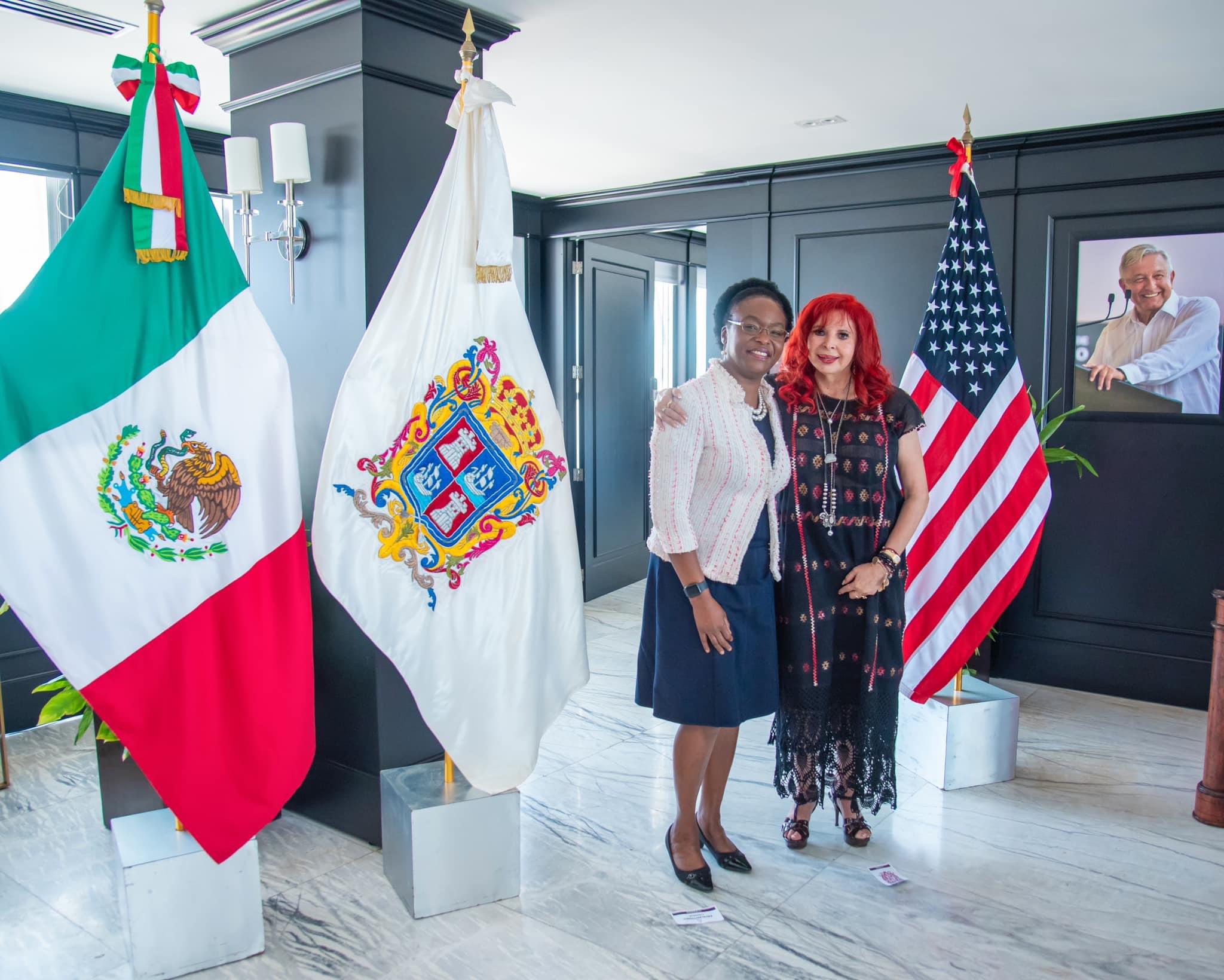 Reunión con la Cónsul General de los Estados Unidos en Mérida - Layda ...